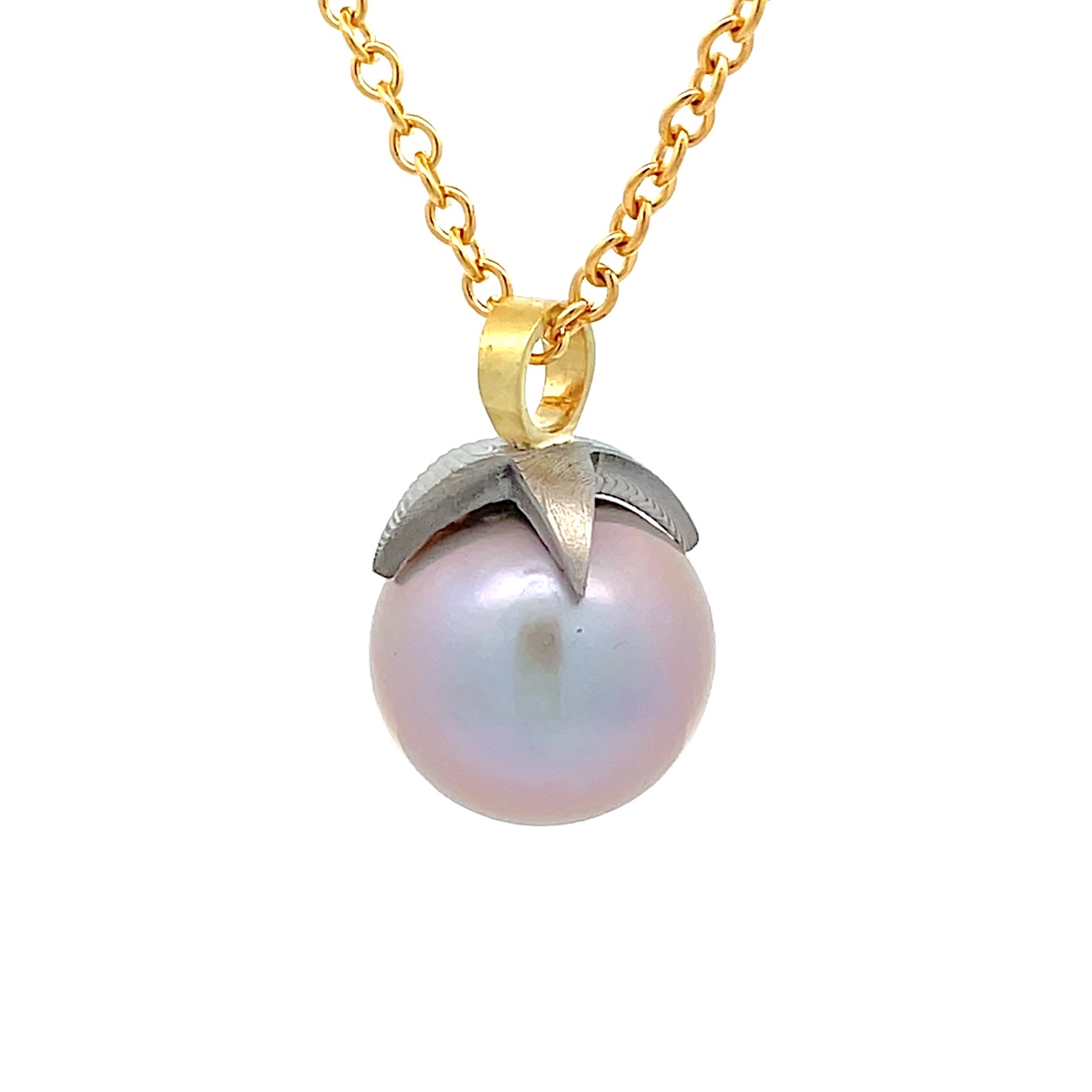 Damascus Pearl Pendant Berry